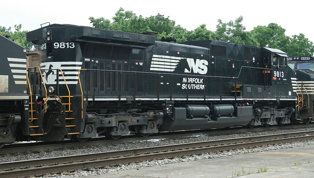 NS 9813